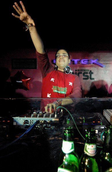 IDC - Amir Sharara, DJ Cheetos, Omar Hazem, Remy S, Wael Alaa ...