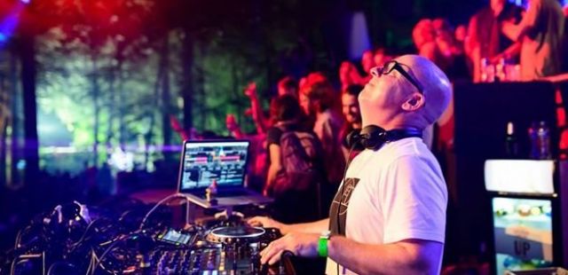 Stephan Bodzin - Essential Mix - 06-Feb-2016