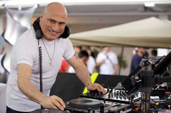 Danny Tenaglia - Live @ Sound Waves (Praia De Esmoriz, Portugal) - 27 ...