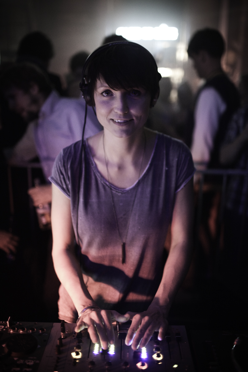 Magda - live at MDRNTY+Magda, Caprices Festival 2016 Preparty ...