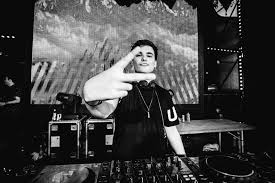 Audien - Live At Tomorrowland 2013, Main Stage (Belgium) - 27-Jul-2013