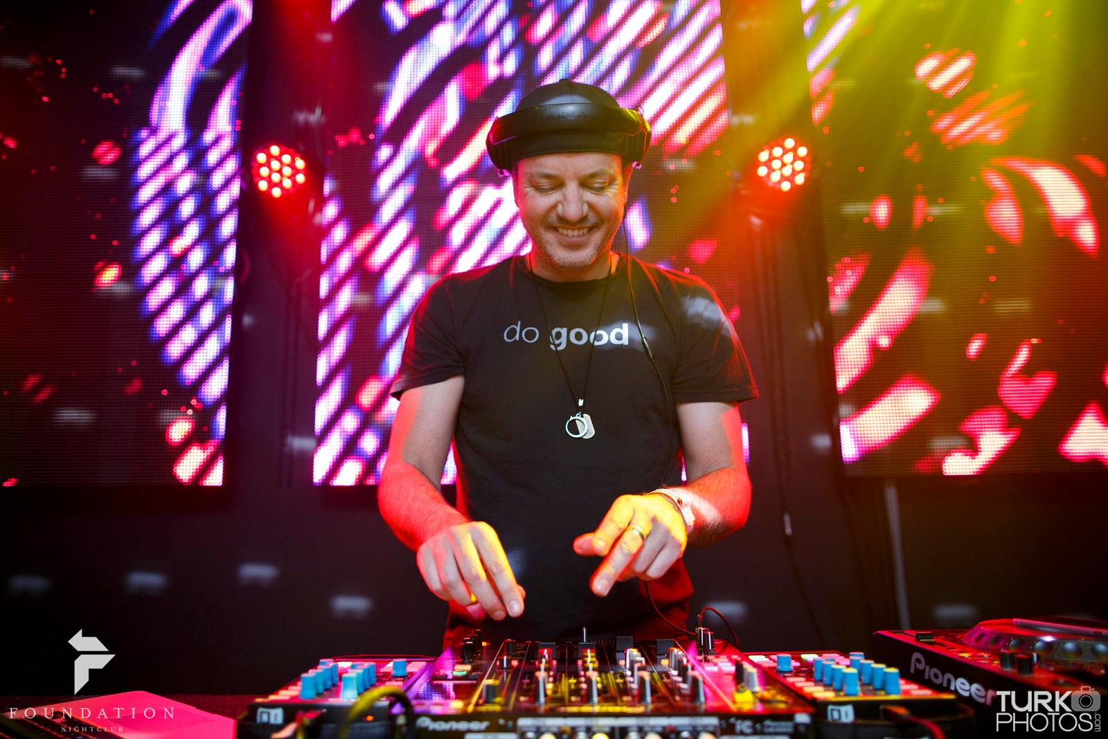 Max Graham - Live at Foundation Night Club (Seattle) - 05-Mar-2016