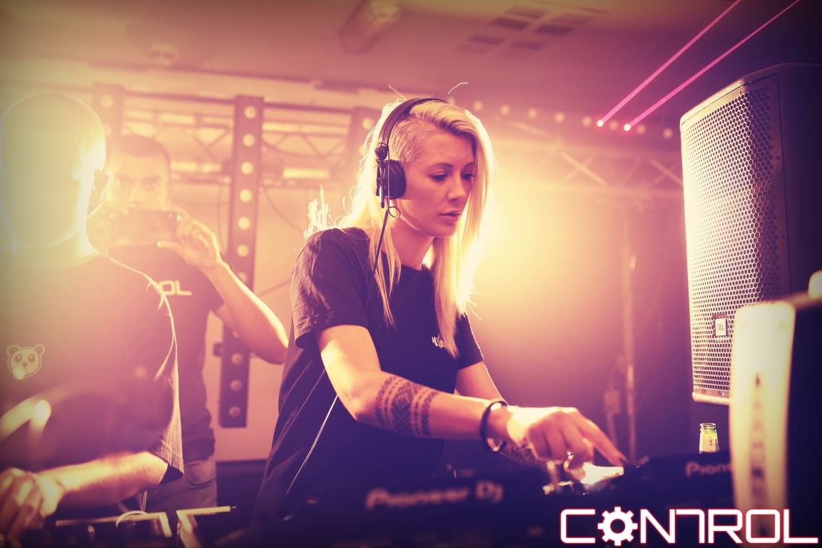 Nusha - Infinity Sounds Special Edition on JustMusicFM - 18-May-2013